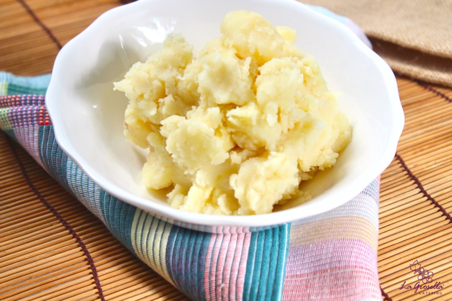 Patatas machacadas - La Grosella® - Comida para llevar y menús para ...